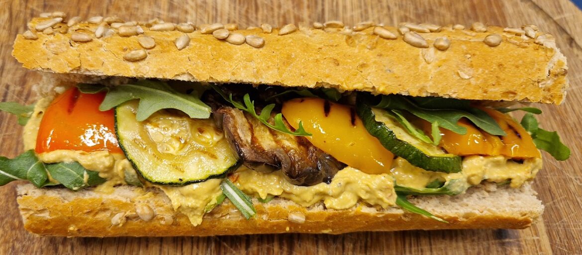 Stokbroodje Hummes gegrilde groente – BeMa Catering